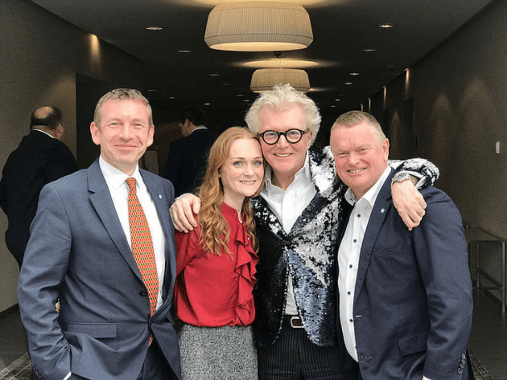 Interact | Steve Edge, The Man the legend, the stunt legs for Karen ...